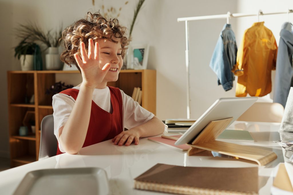 4 Ways to Help Kids Behave Well | Radiant Life Omaha